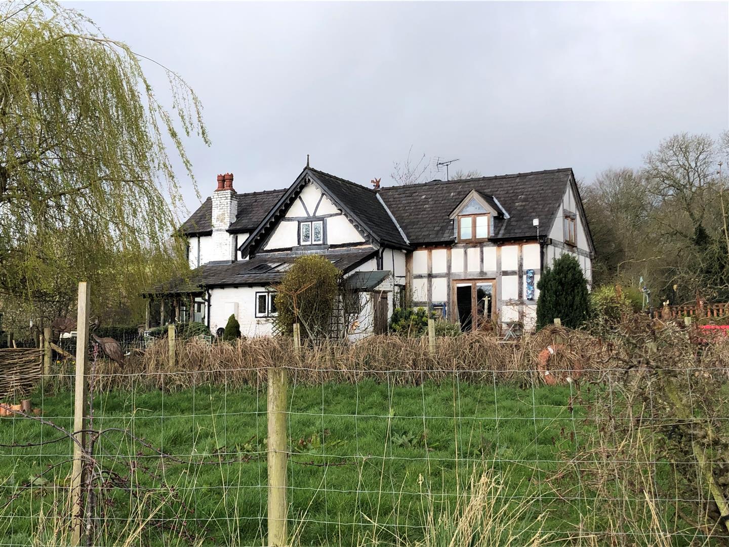 Halls Property Search - Residential, Commercial & Rural Property